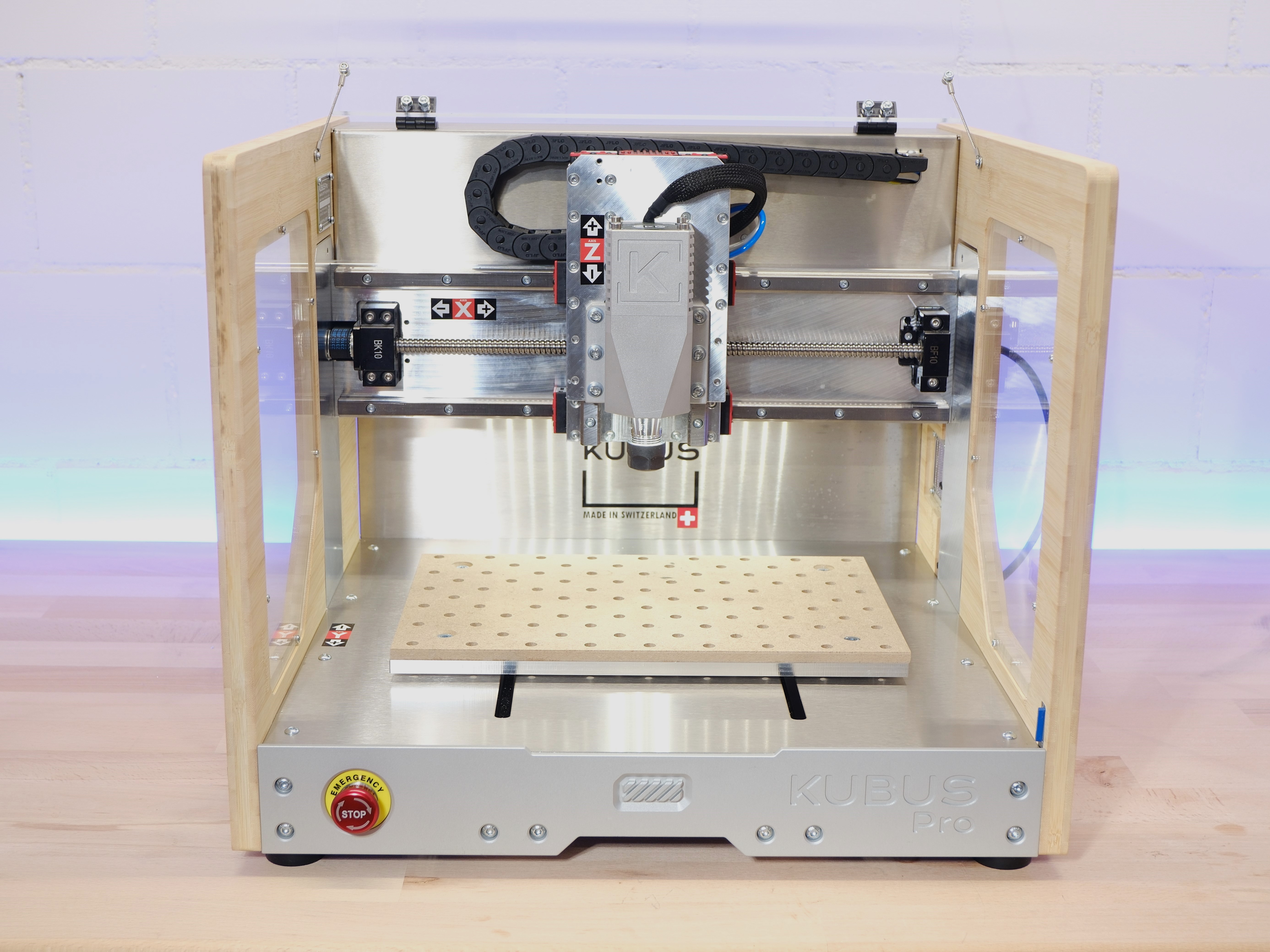 NENO KUBUS Pro Desktop CNC Machine - Mill Aluminium at home!